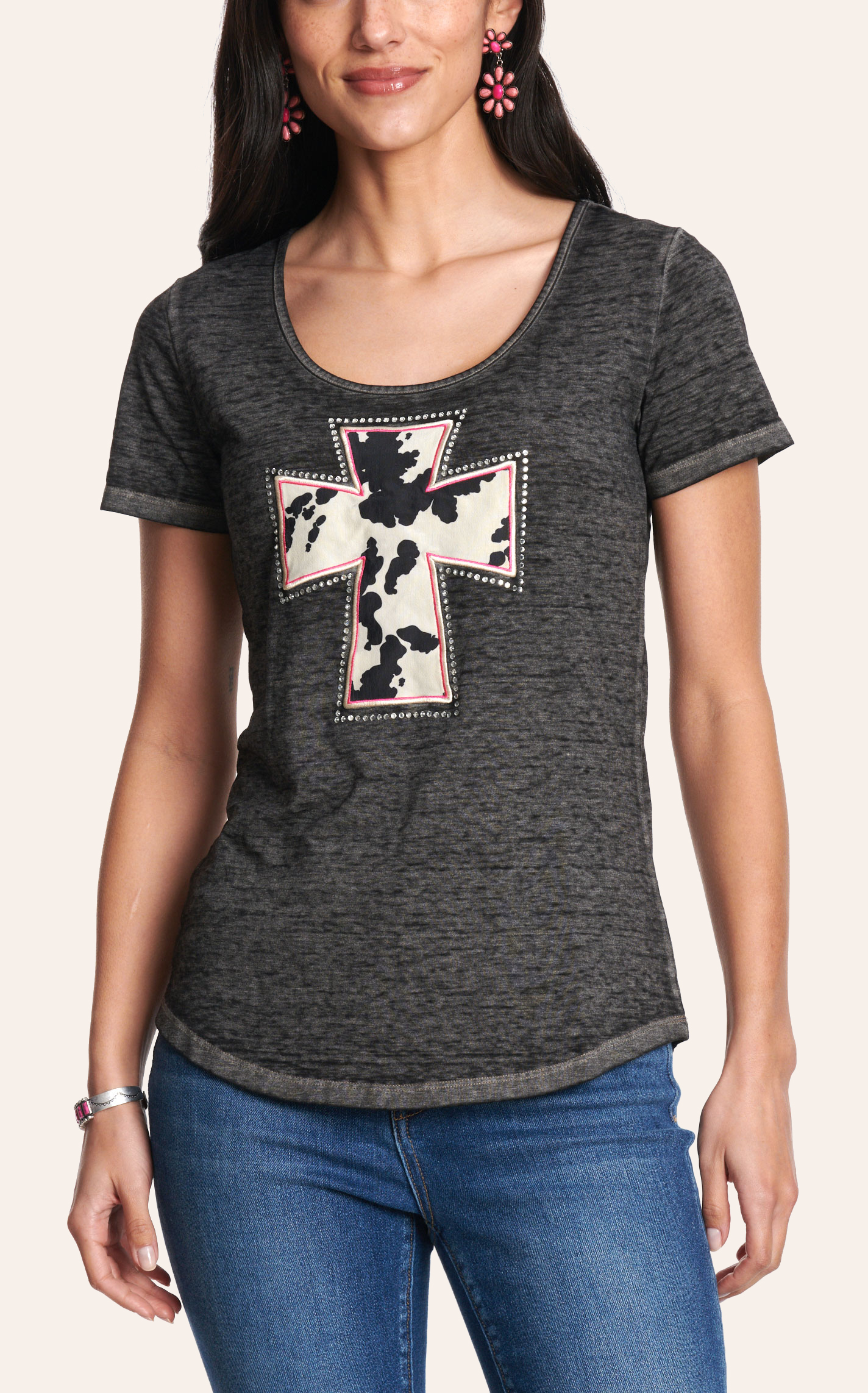 Cowgirl Hardware Women’s Black Cow Print Sparkle Cross T-Shirt - Cavender’s