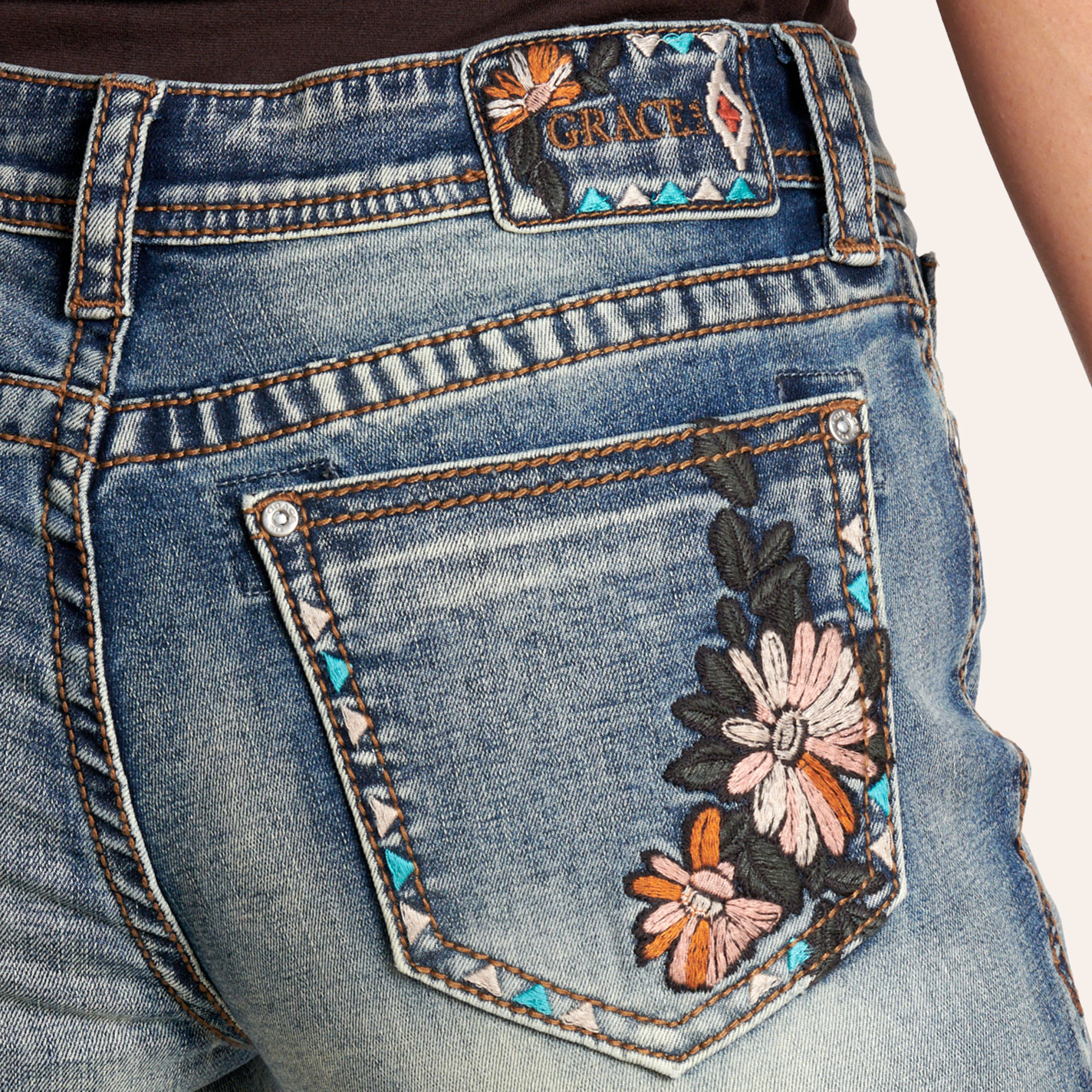 Grace In LA Women's Light Blue Floral Embroidered Jeans | Cavender's